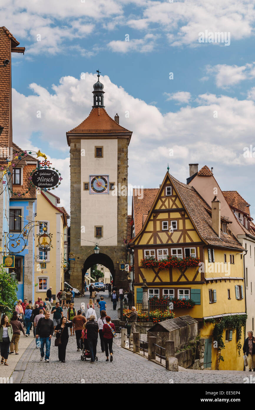 Street scene, Plonlein ("Little Square") Rothenburg ob der Tauber ...