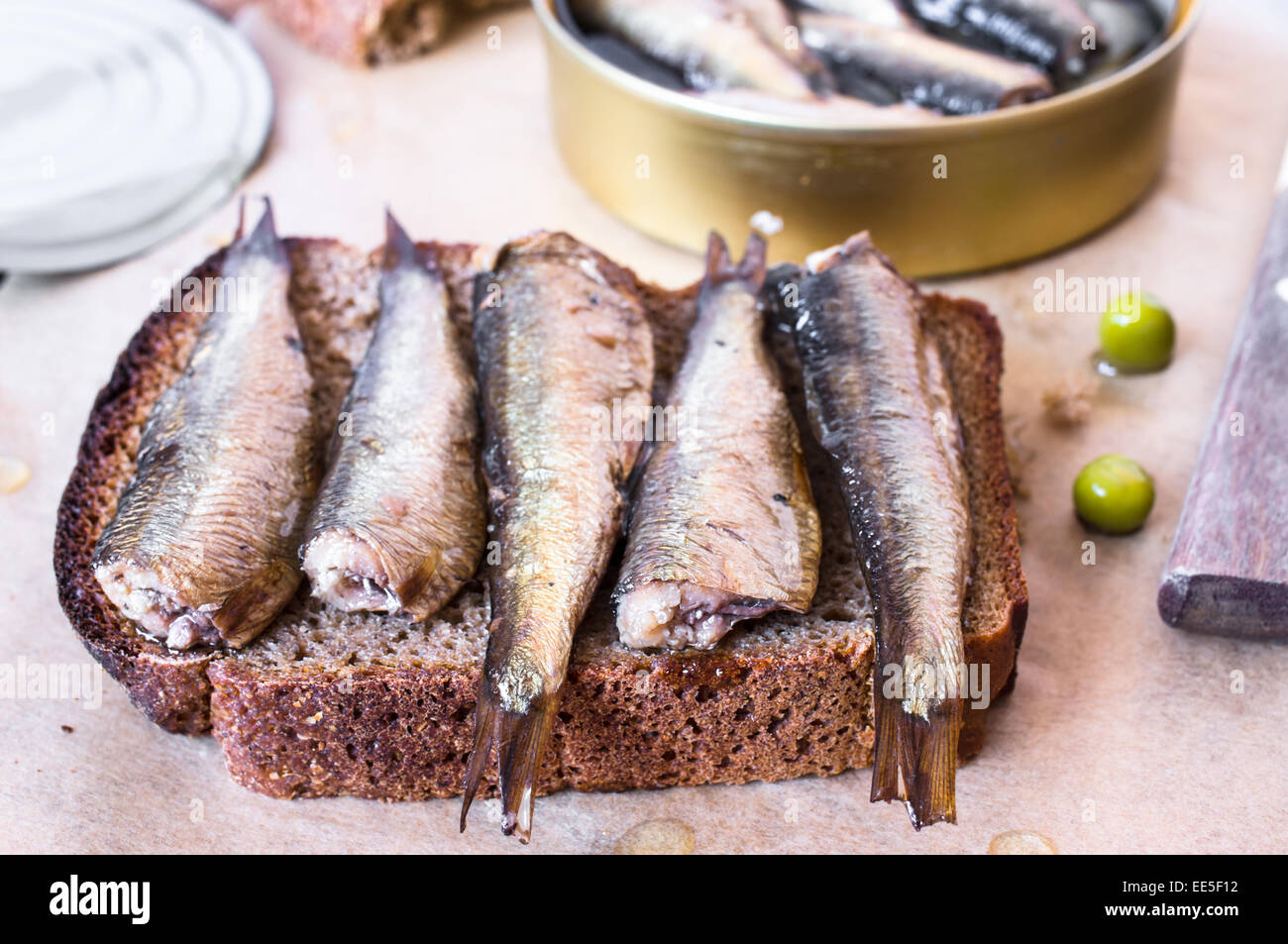 Kipper sandwich hi-res stock photography and images - Alamy