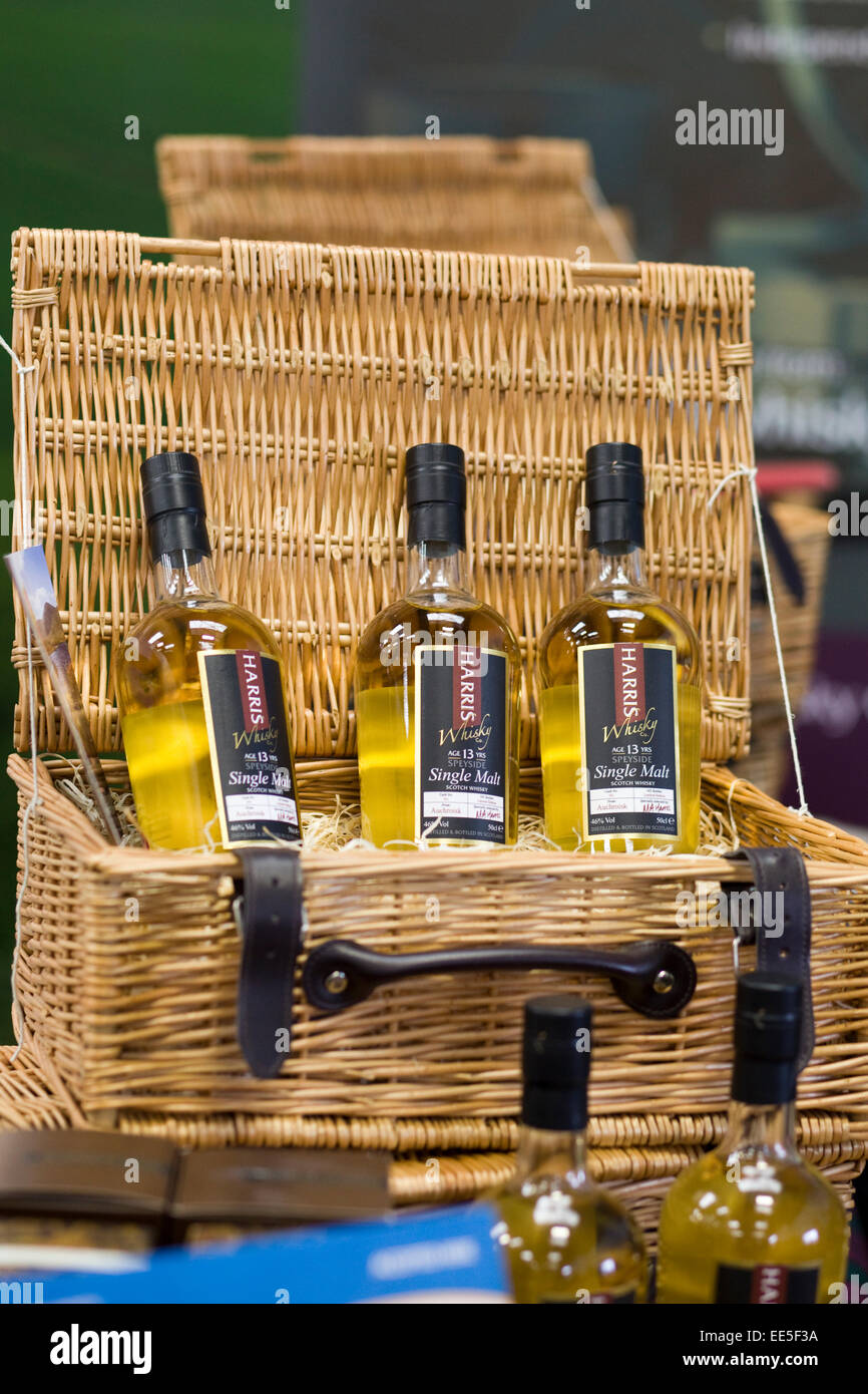 Traditional malt whisky hi-res stock photography and images - Alamy