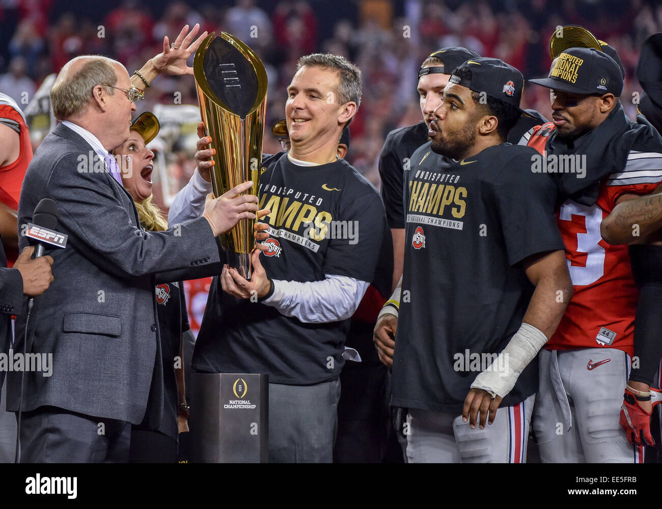 Ohio State head coach Urban Meyer and wife, Shelly celebrate during the ...
