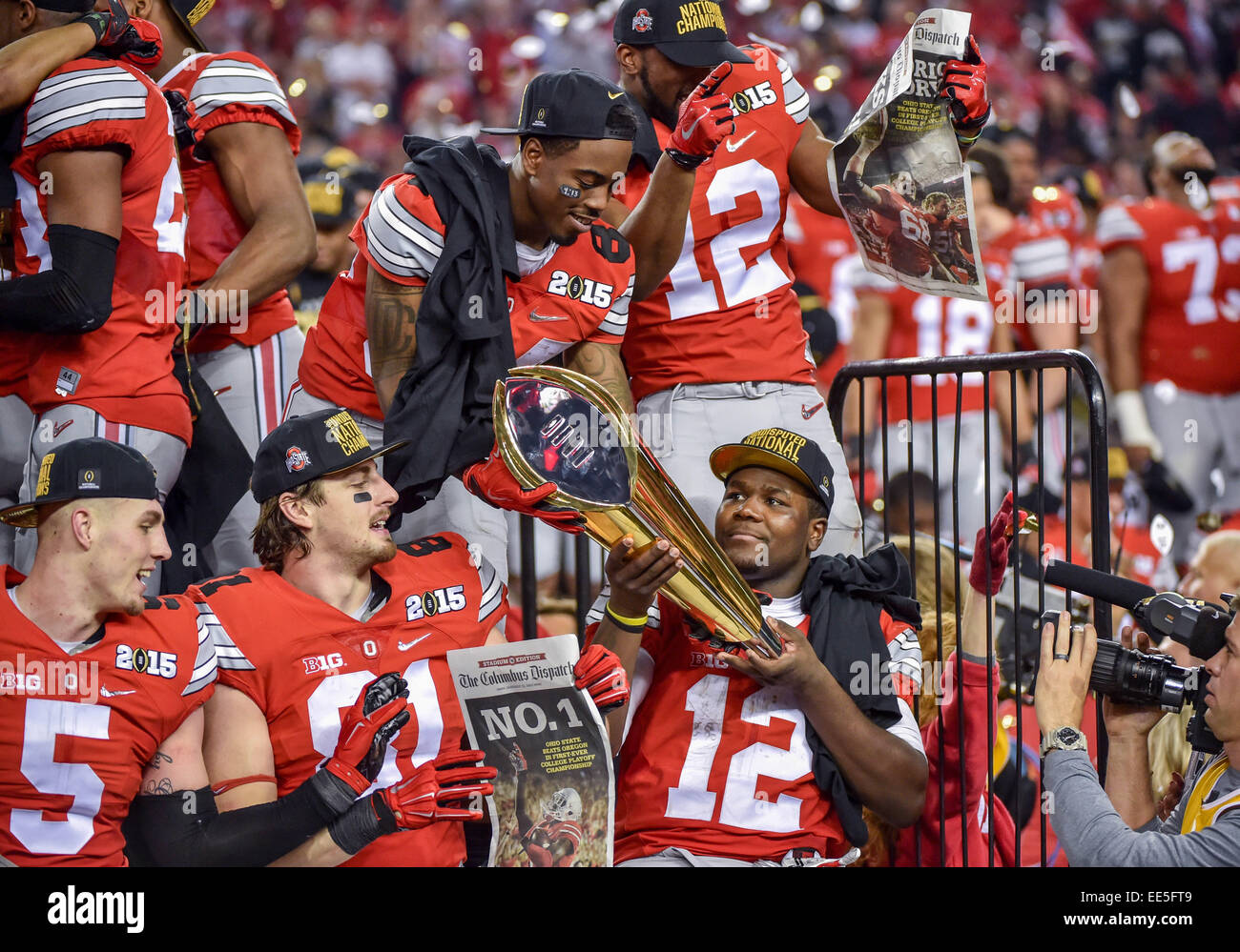Ohio State Buckeyes tight end Jeff Heuerman (5) and Ohio State Buckeyes ...