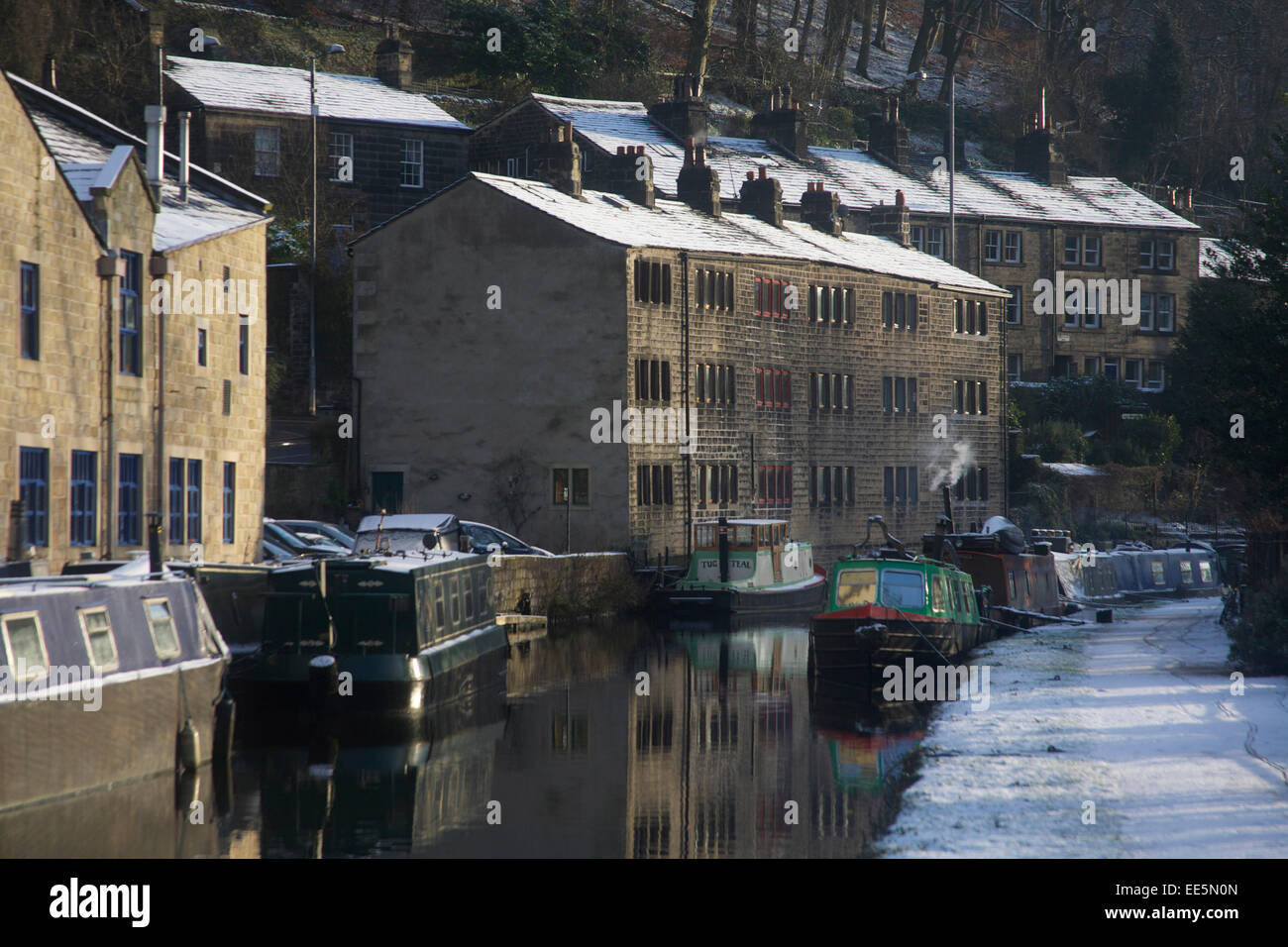 Hebden bridge yorkshire hi-res stock photography and images - Alamy