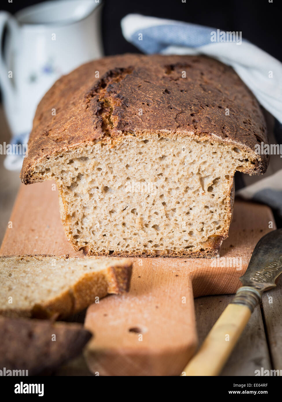 100 percent whole grain hi-res stock photography and images - Alamy