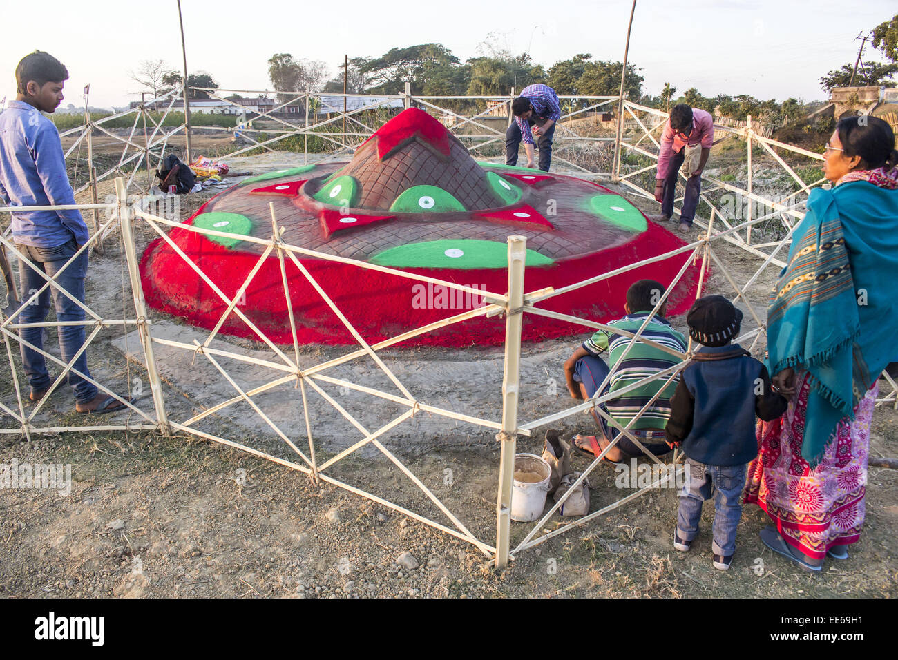 Japi hat hi-res stock photography and images - Alamy