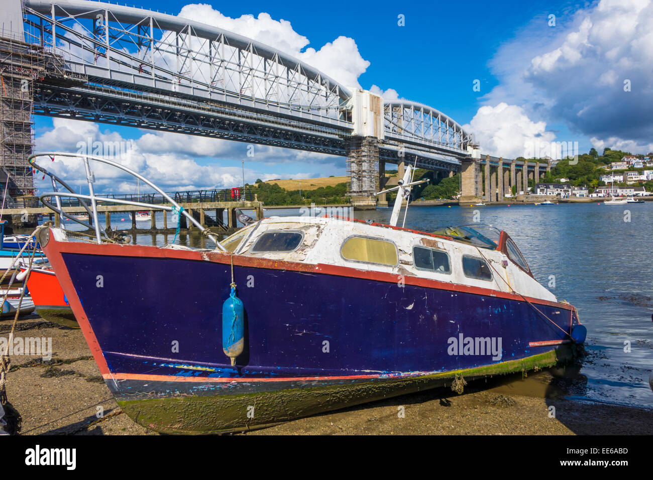 Saltash pier hi-res stock photography and images - Alamy