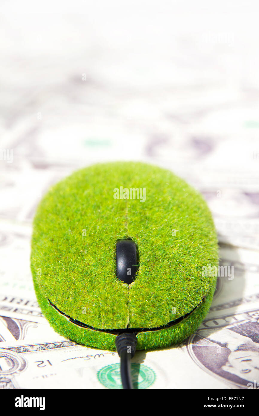green computer mouse concept Stock Photo - Alamy