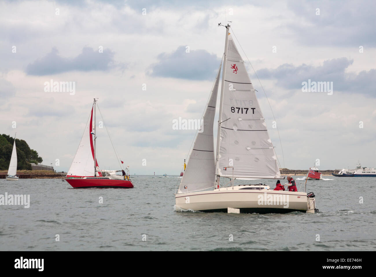 Sailing harbour fun boats hi-res stock photography and images - Alamy