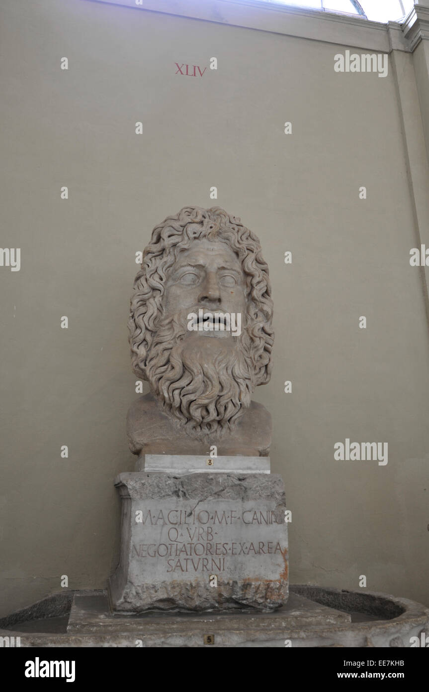Greece sculptures in Vatican museum, Italy Stock Photo - Alamy