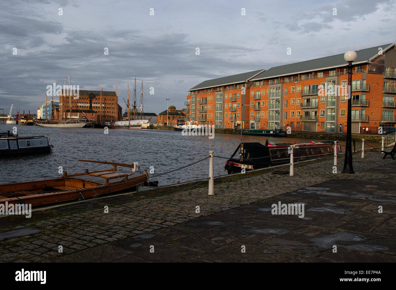 Gloucester Docks, Gloucestershire Stock Photo - Alamy