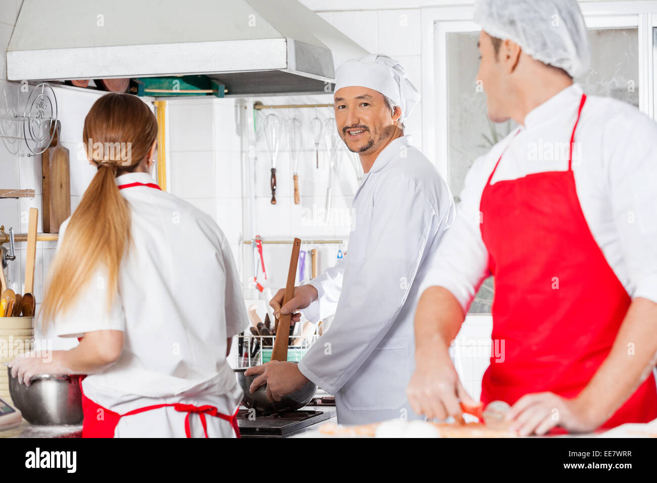 Commercial kitchen hygiene hi-res stock photography and images - Alamy