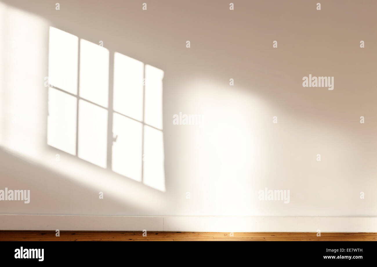 reflection of a window on the wall, interior Stock Photo - Alamy