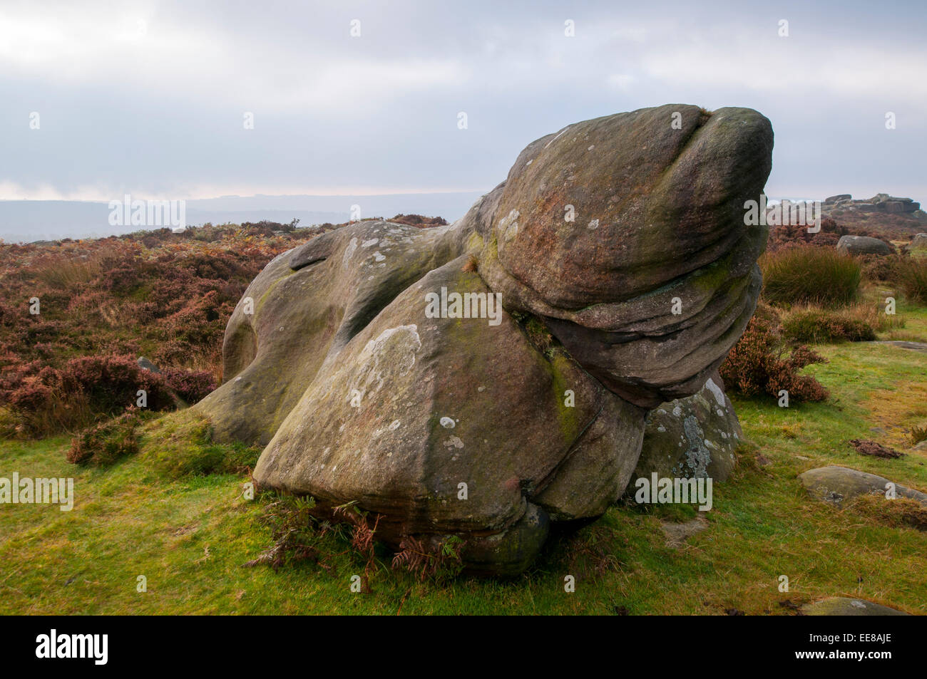 Rocks at Baslow Edge in the Peak District, Derbyshire England UK Stock ...