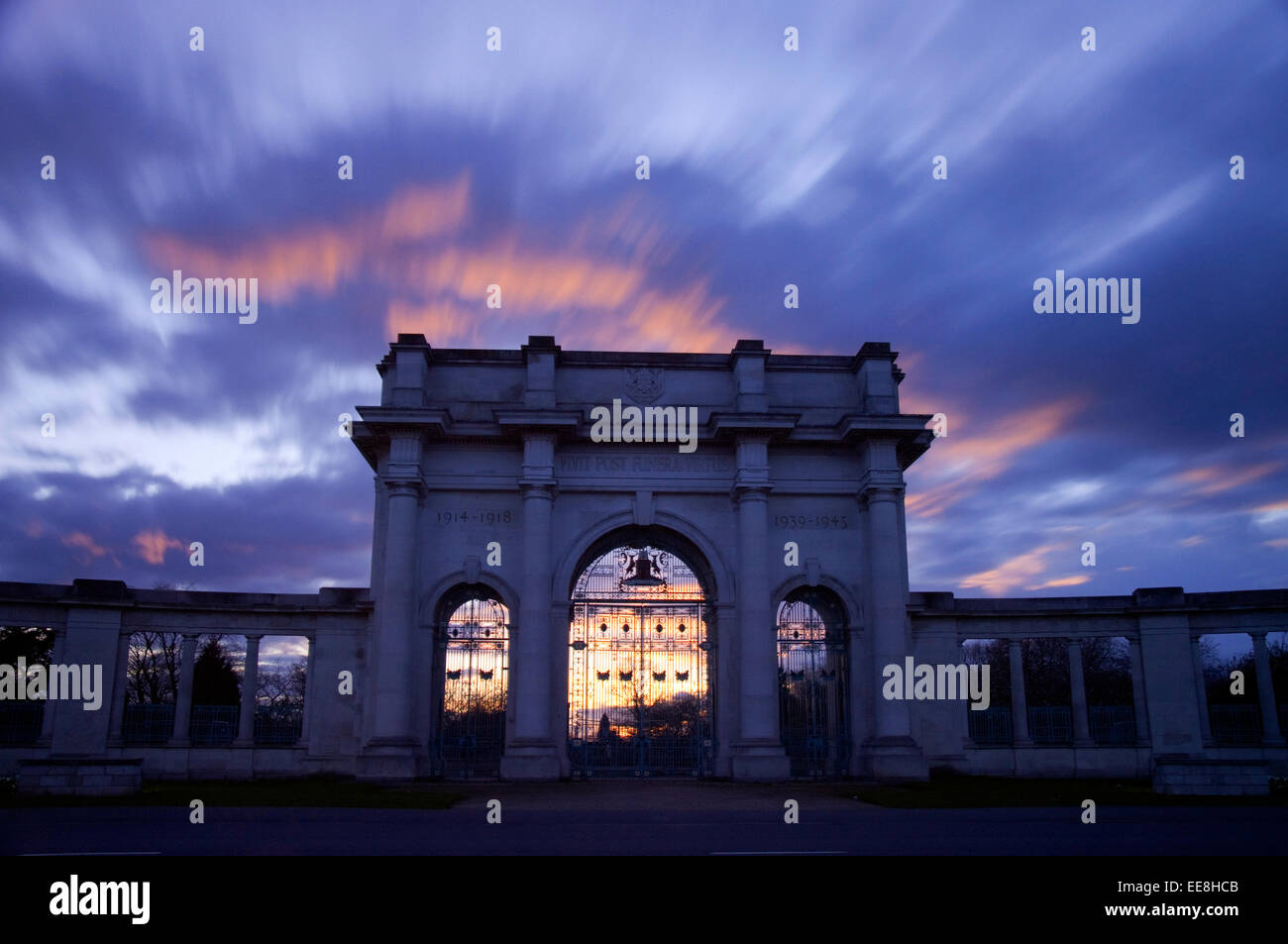 Sunset at the Victoria War Memorial, Victoria Embankment in Nottingham ...