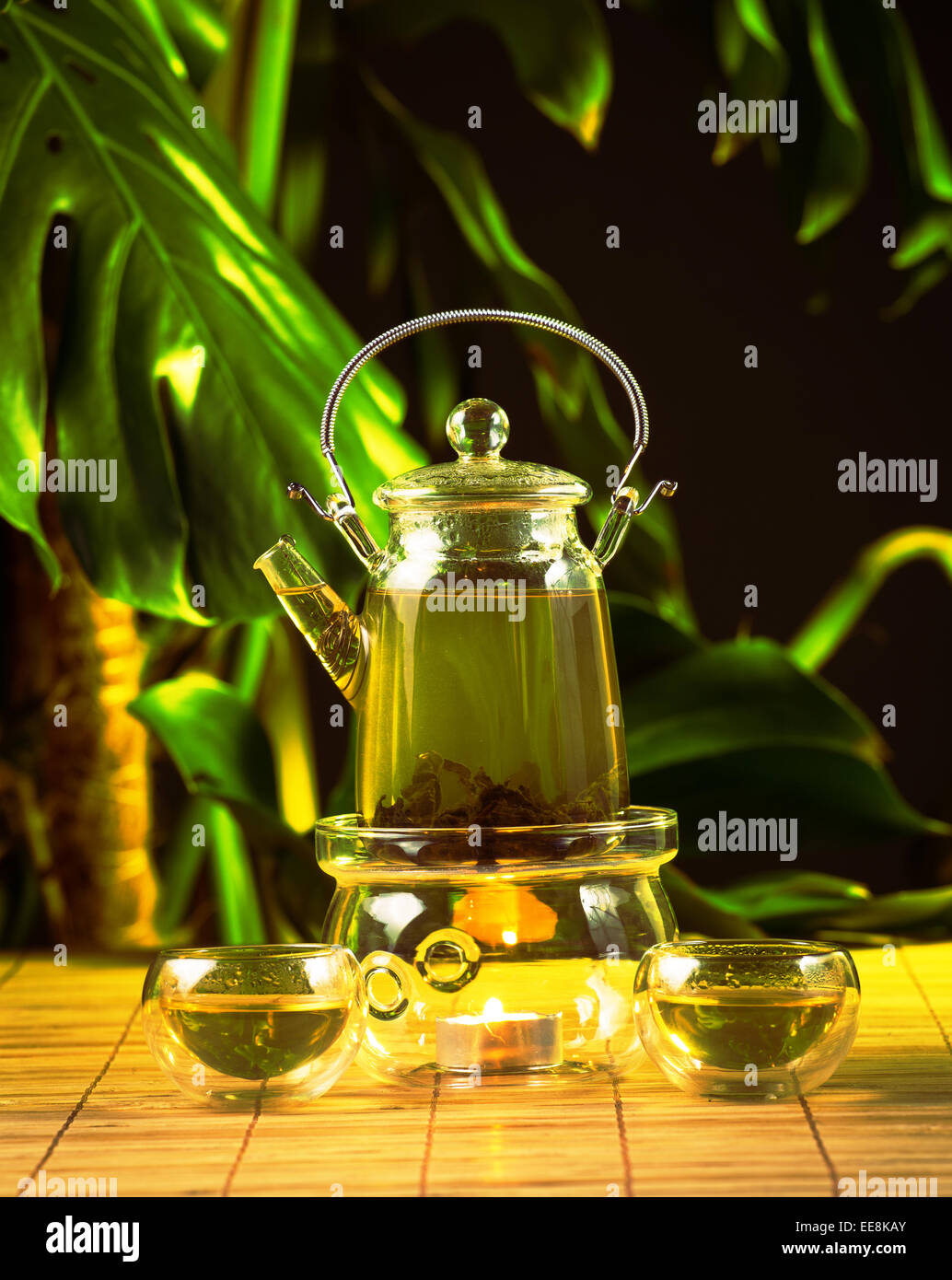 Burning tea pot hi-res stock photography and images - Alamy
