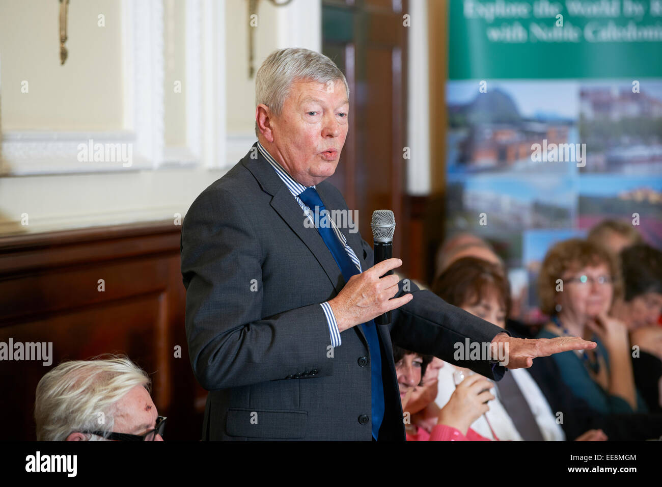 1997 general election postman hi-res stock photography and images - Alamy