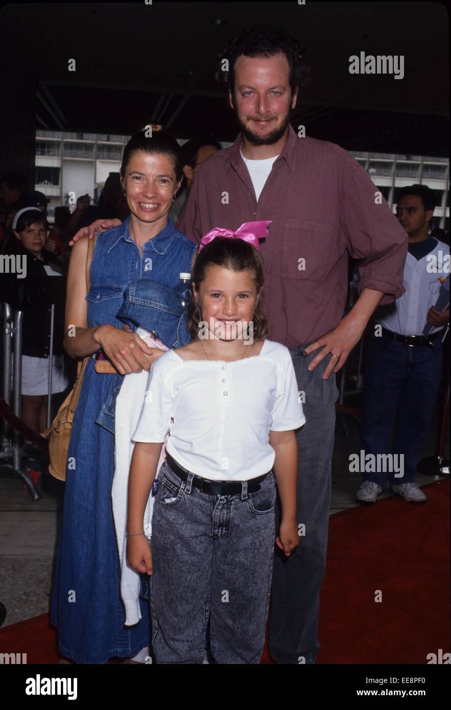 Daniel stern wife laura daughter hi-res stock photography and images ...