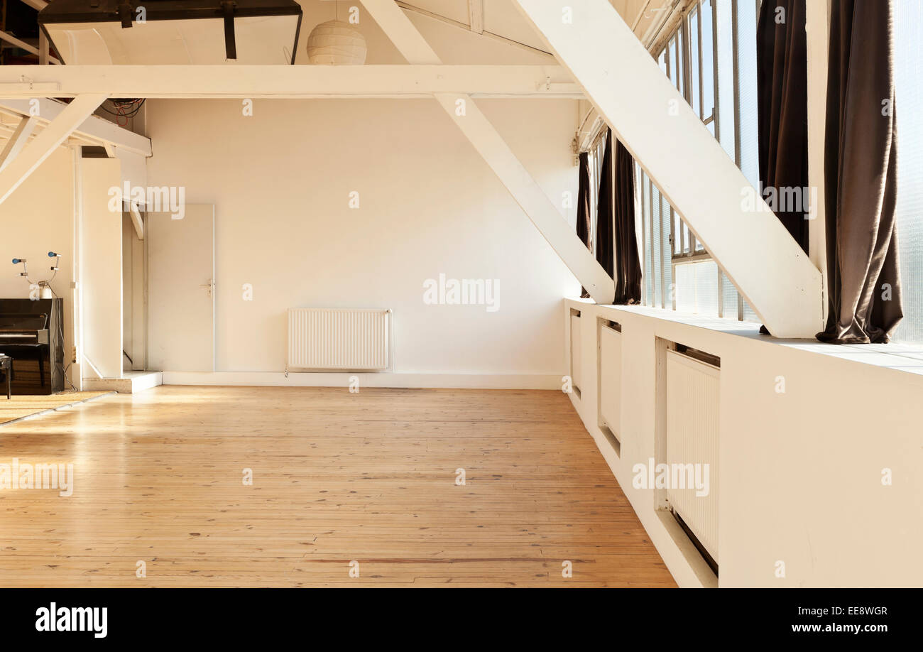 interior wide loft, beams and wooden floor Stock Photo - Alamy
