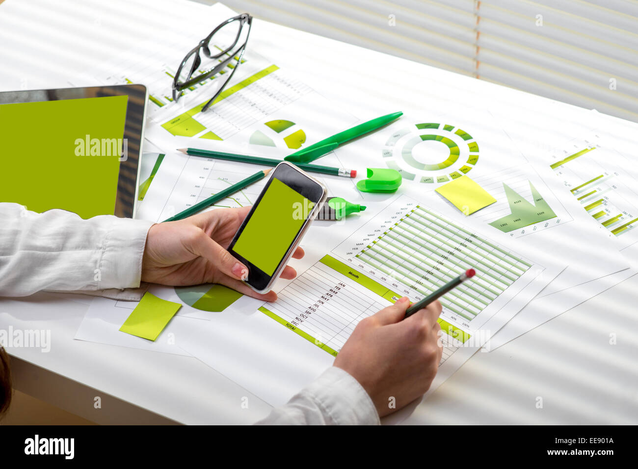 Business economist hi-res stock photography and images - Alamy