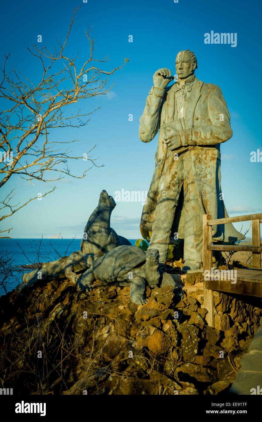charles darwin statue in san cristobal island galapagos Stock Photo - Alamy