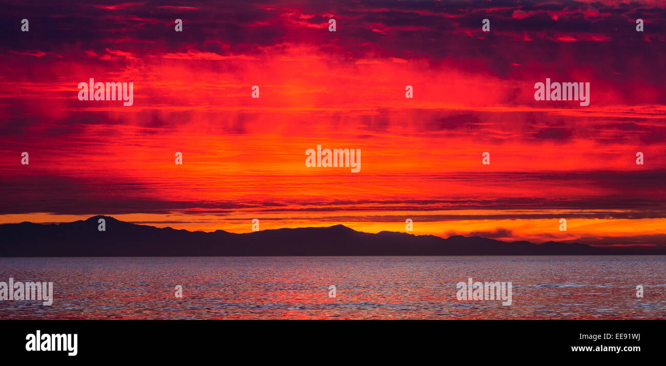 Sunset over Santa Cruz Island, Channel Islands National Park, Ventura ...