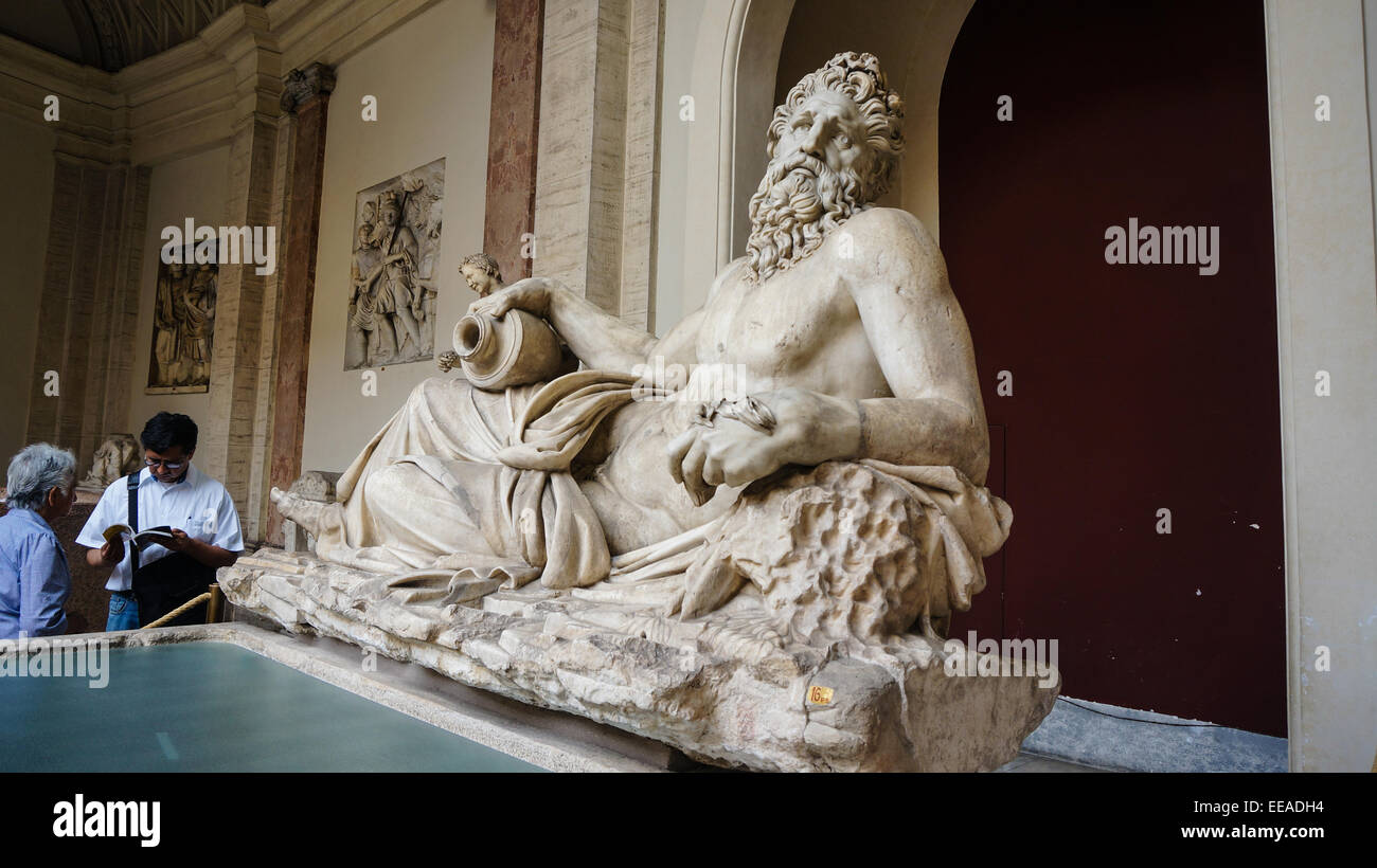 Hellenistic sculptures in Vatican museum, Italy Stock Photo - Alamy