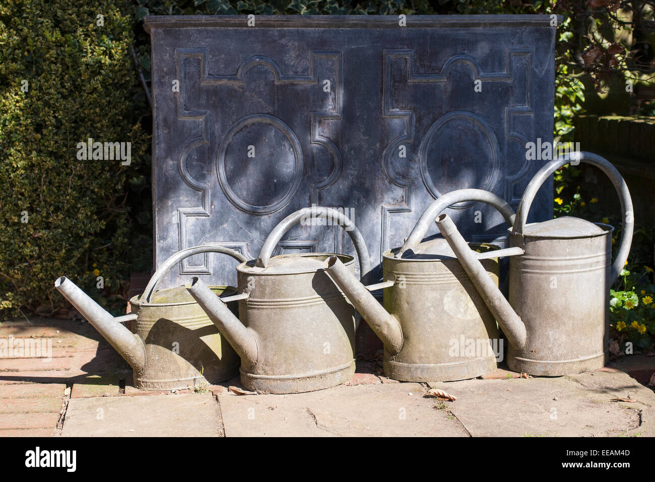 Lead water tank hi-res stock photography and images - Alamy