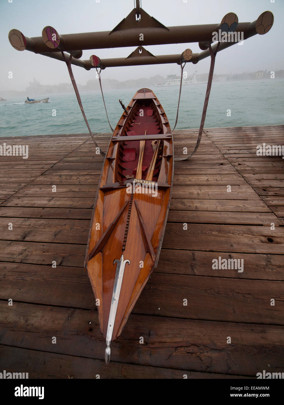 A sleek rowing boat in Venice, Italy Stock Photo - Alamy
