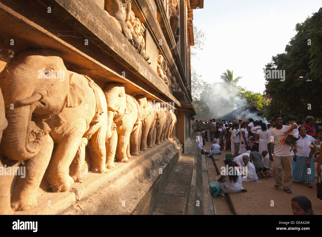 POYA FESTIVAL CELEBRATIONS Stock Photo - Alamy