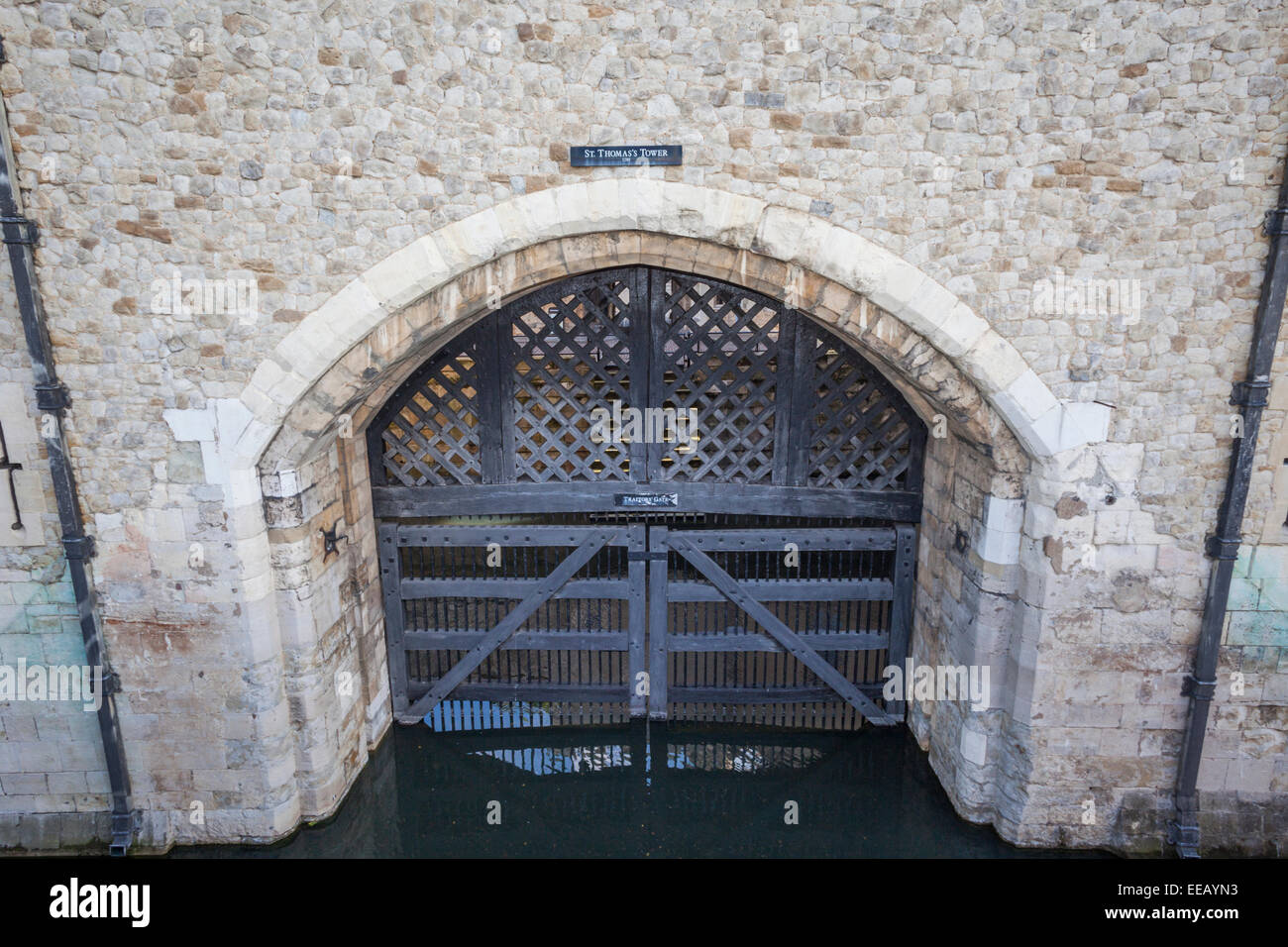 Tower of london traitors gate hi-res stock photography and images - Alamy