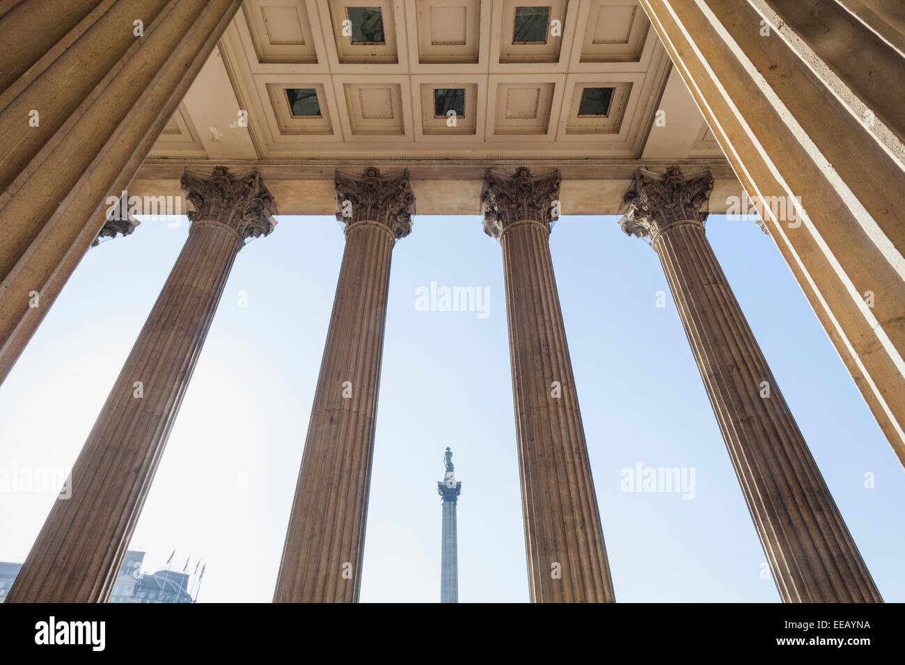 Nelson's column national gallery hi-res stock photography and images ...