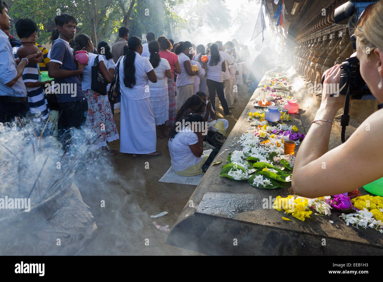 POYA FESTIVAL CELEBRATIONS Stock Photo - Alamy