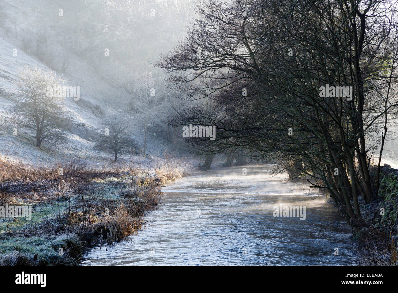 River Dove, Milldale, Peak District National Park, Staffordshire Stock ...