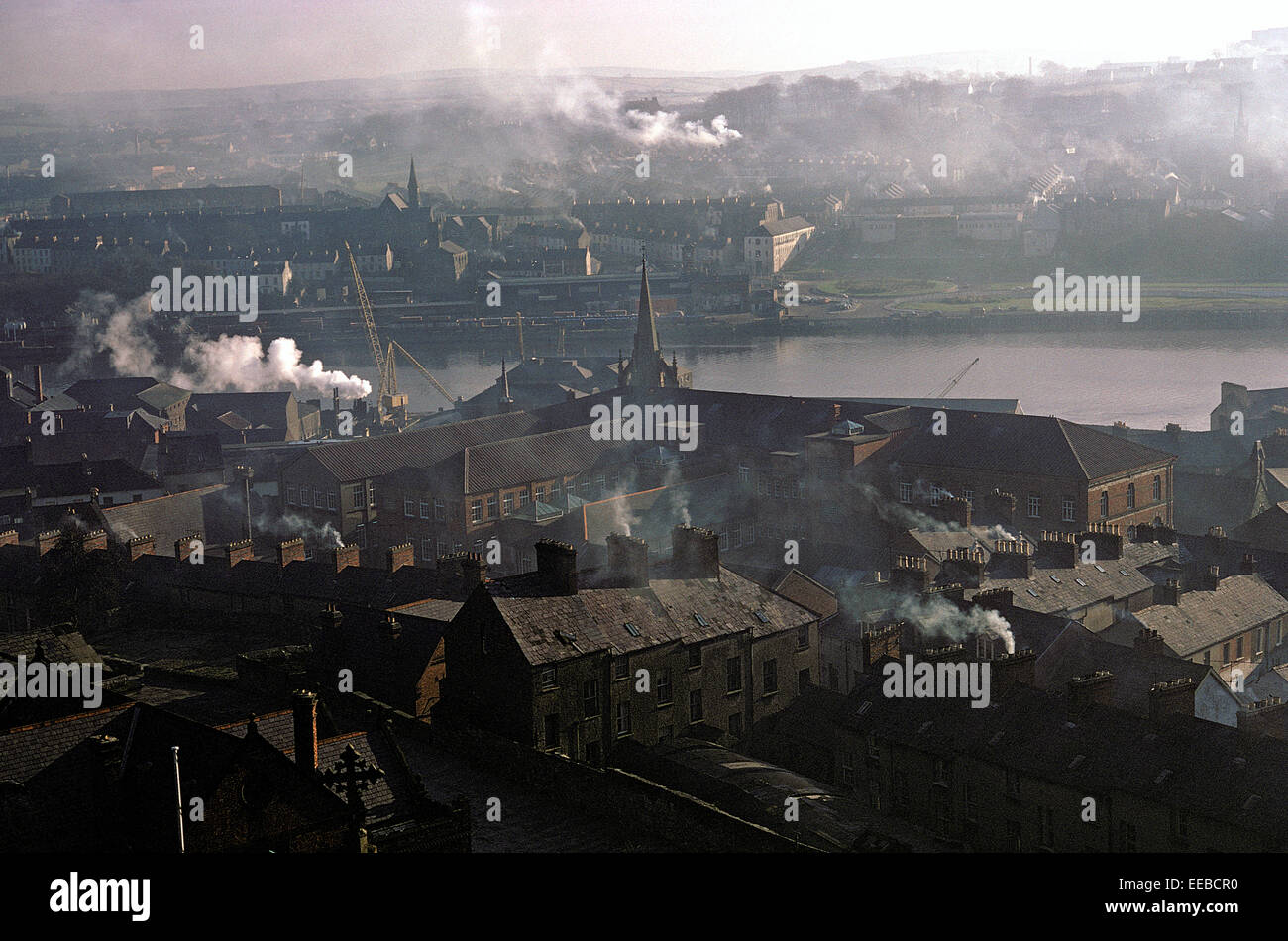 LONDONDERRY, NORTHERN IRELAND - NOVEMBER 1974. Derry City with the ...