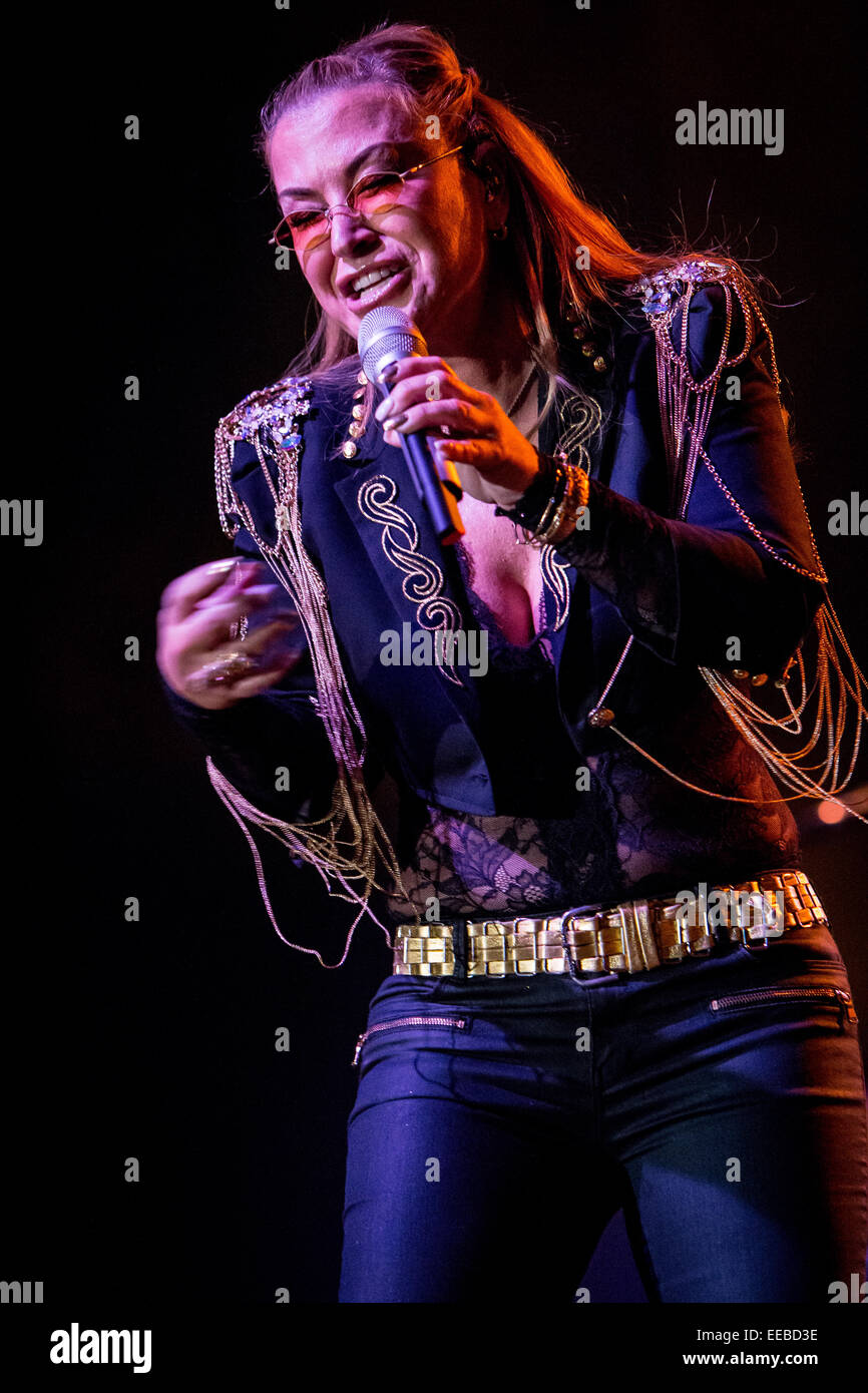 Anastacia singer hi-res stock photography and images - Alamy