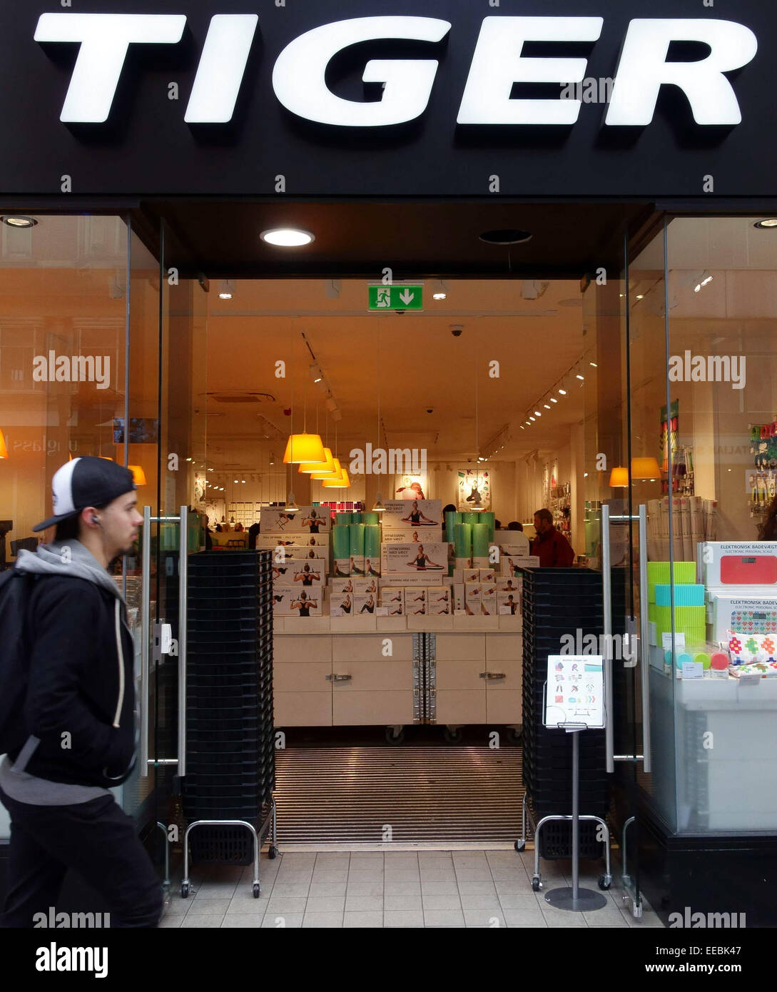 Tiger shop oxford street hi-res stock photography and images - Alamy