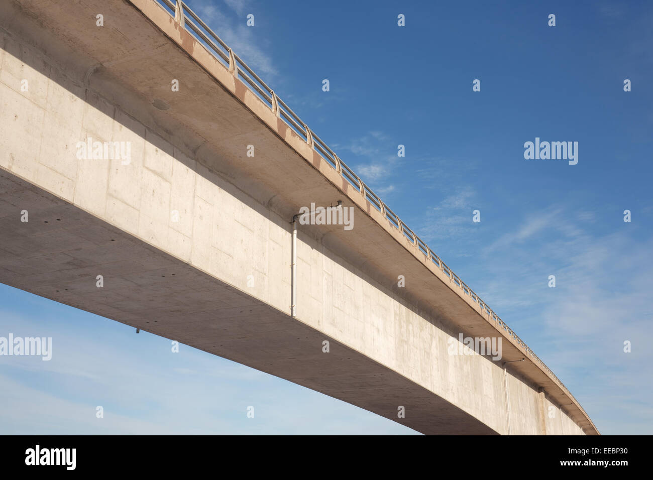 Concrete span of bridge hi-res stock photography and images - Alamy