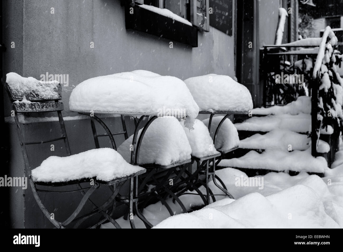 Snow white restaurant hi-res stock photography and images - Alamy