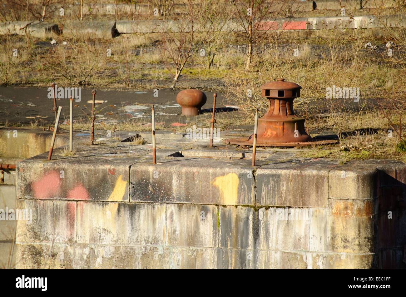 Capstan at Govan Graving Docks in Glasgow, Scotland Stock Photo - Alamy