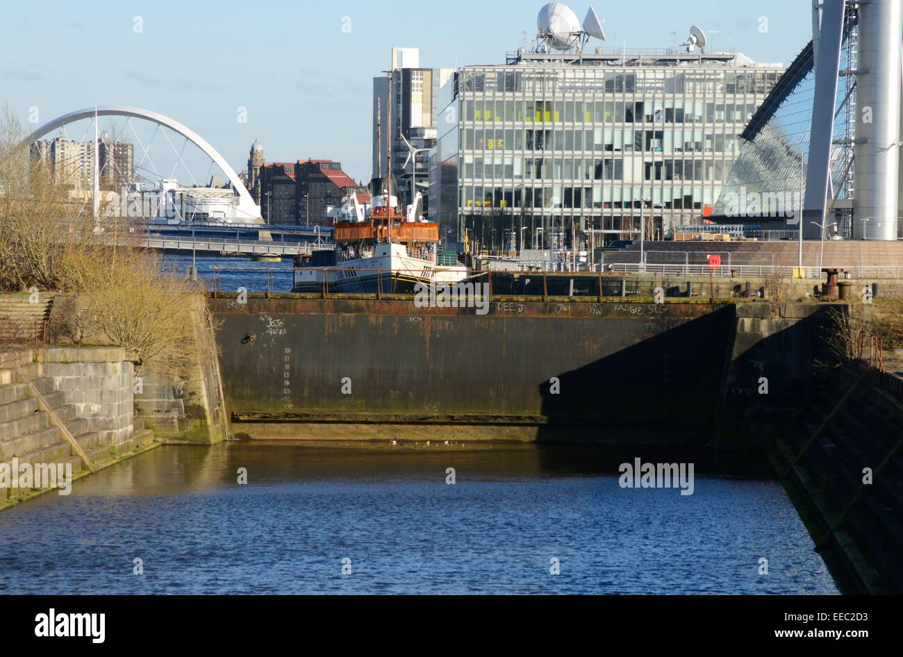 Govan Graving Docks and Pacific Quay in Glasgow, Scotland Stock Photo ...