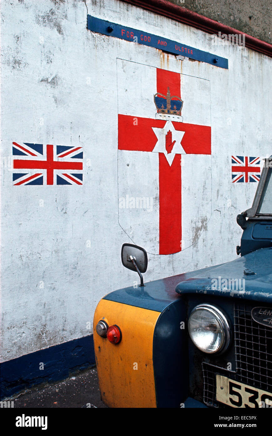 BELFAST, NORTHERN IRELAND - MAY 1972. Ulster Loyalist Protestant mural ...