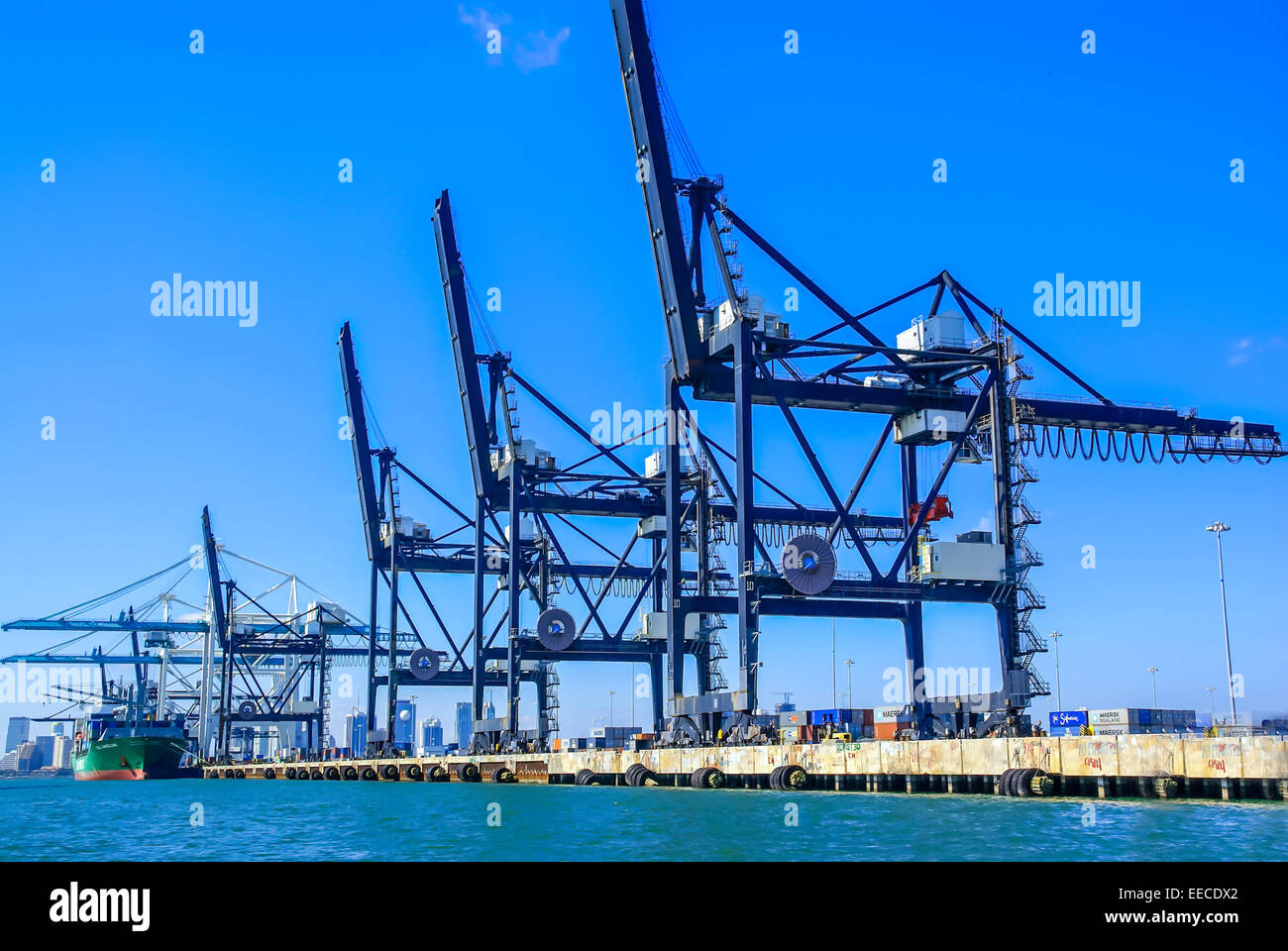 Miami industry hi-res stock photography and images - Alamy