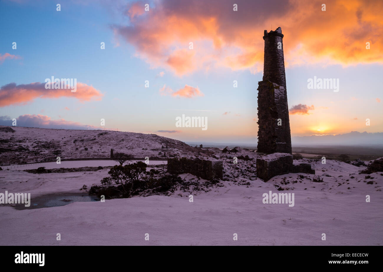 Dawn over the long redundant South Caradon Copper Mine Stock Photo - Alamy