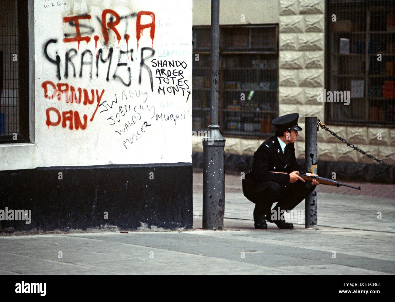 BELFAST, NORTHERN IRELAND - SEPTEMBER 1978. RUC, Royal Ulster ...