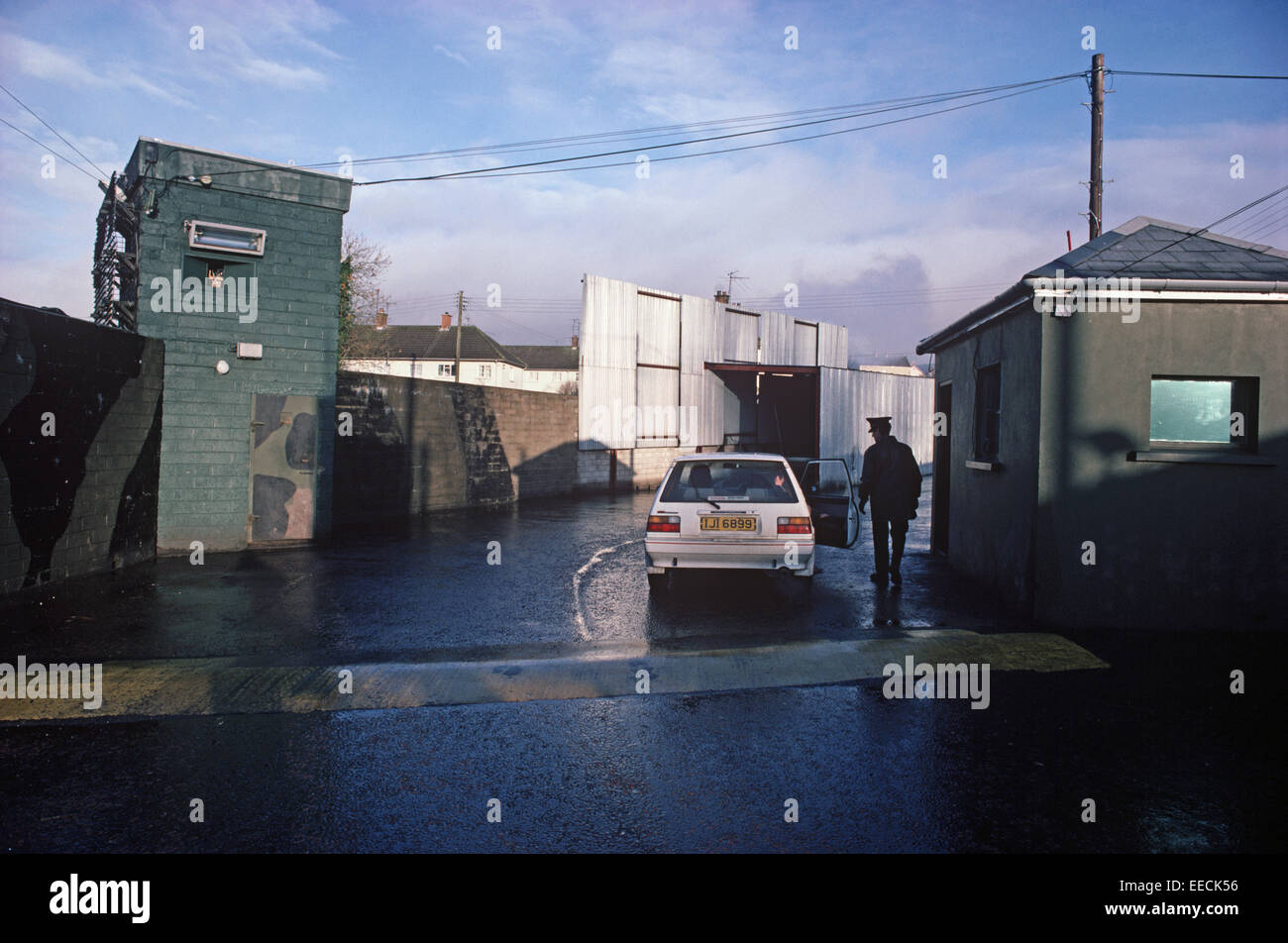 AUGHNACLOY, COUNTY TYRONE, NORTHERN IRELAND - NOVEMBER 1985. Aughnacloy ...