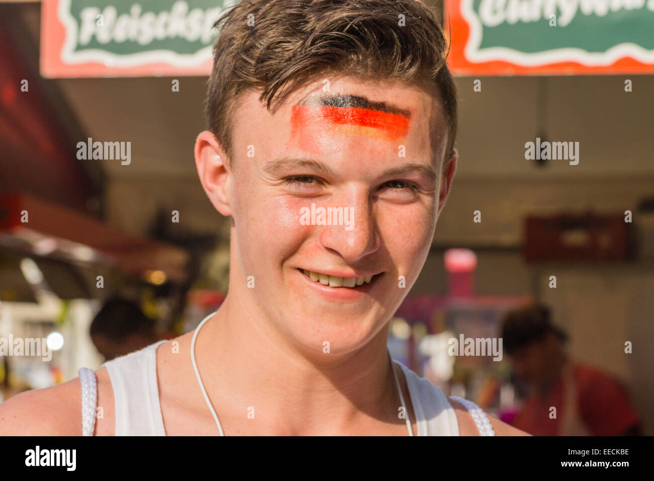 Public viewing of FIFA World Cup Brazil 2014 at Brandenburg Gate ...