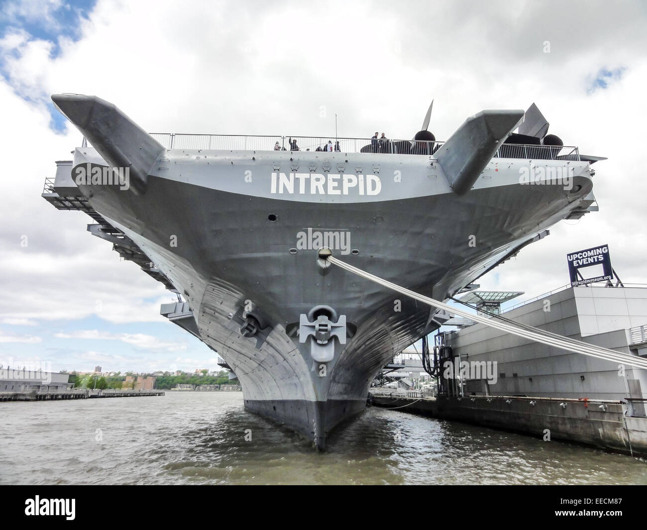 aircraft carrier docked at the pier Stock Photo - Alamy