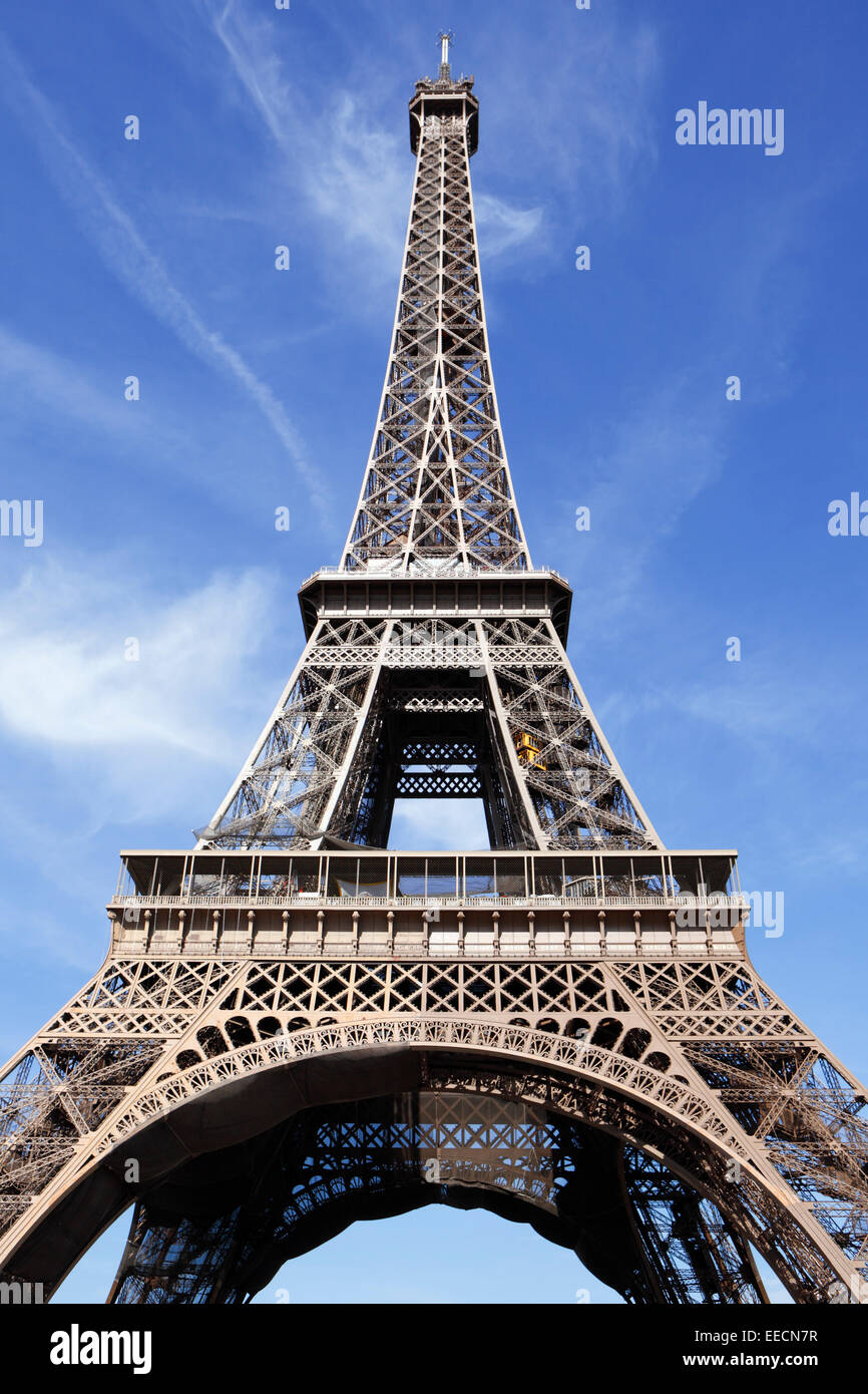 High resolution picture of the Eiffel Tower, Paris, France Stock Photo - Alamy