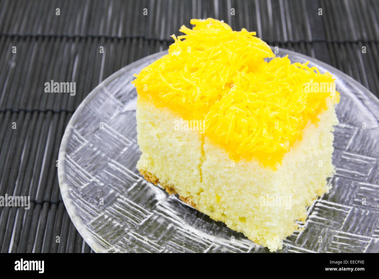 Gold egg yolk thread cake. Thailand dessert Stock Photo - Alamy