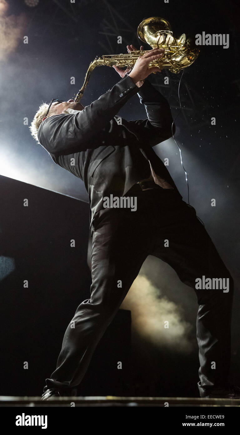 NOS Alive (Optimus Alive) Festival 2014 - Day 1 - Performances ...