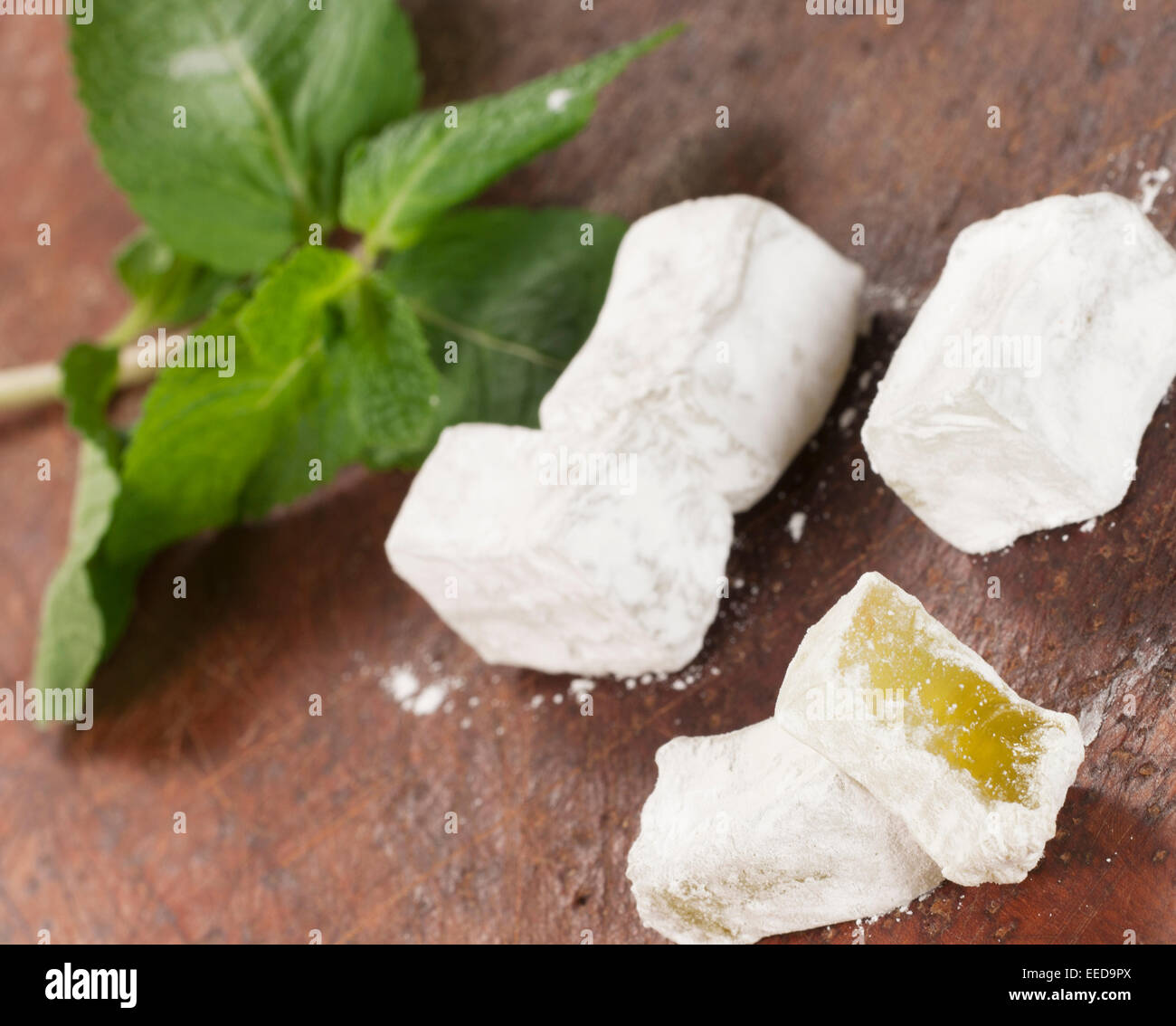 Lukum (Turkish Delight) with mint, macro shot Stock Photo - Alamy